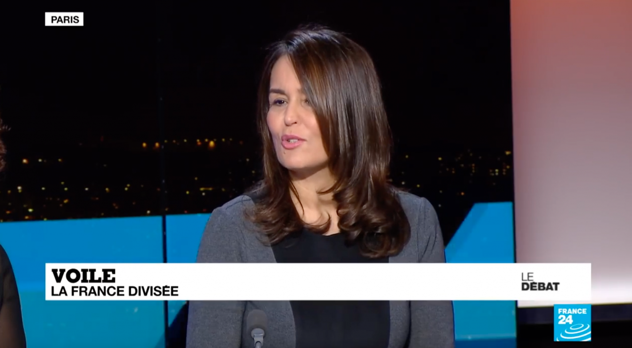 Le voile, est-il réellement une obligation pour les musulmanes? – Razika Adnani